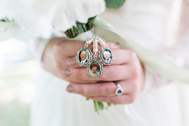 7 ways to remember loved ones on your wedding day | Gemma Giorgio ...